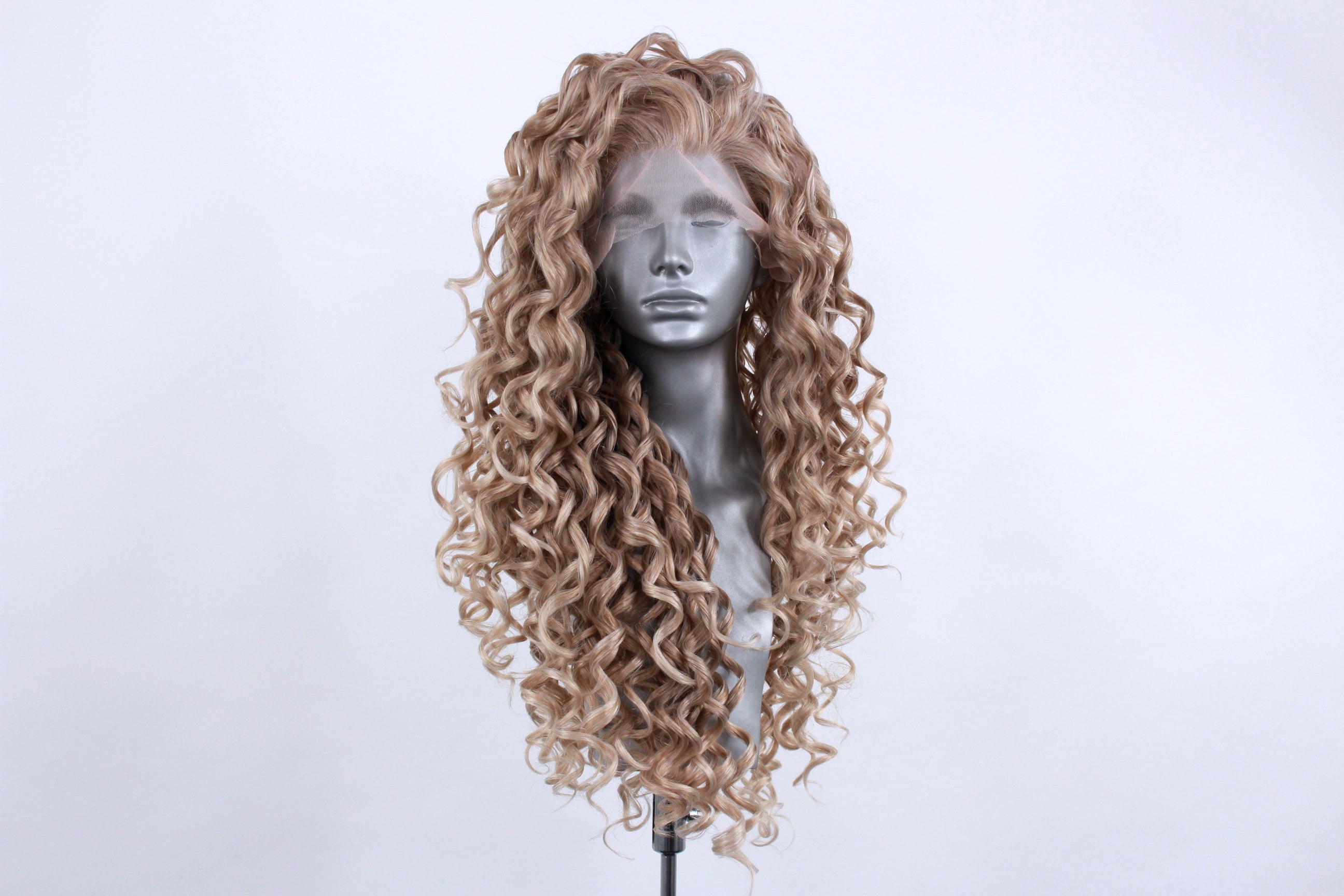 Isla- Platinum Ash – Webster Wigs