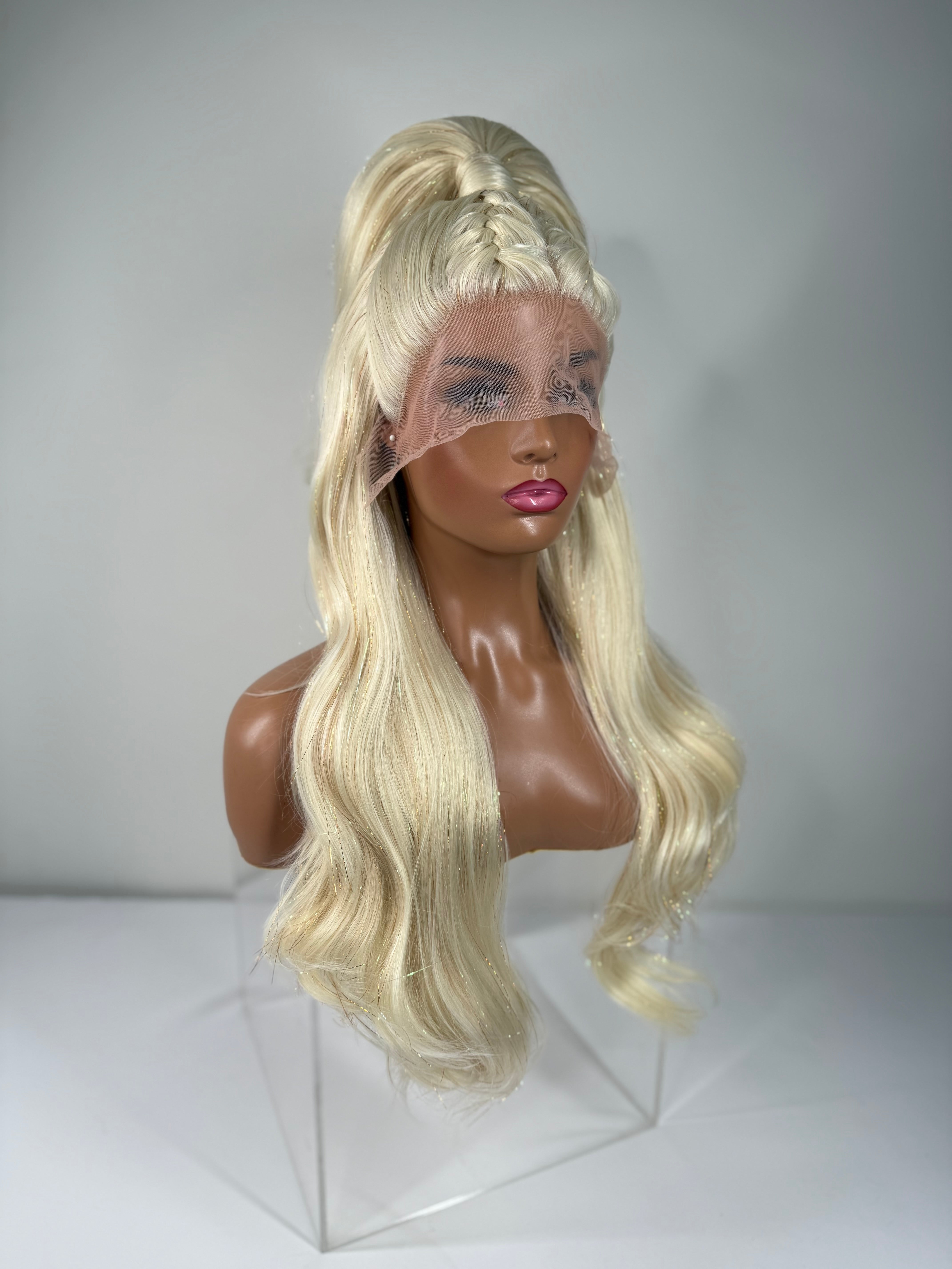 Pre-Styled Royal Platinum Wig – Webster Wigs